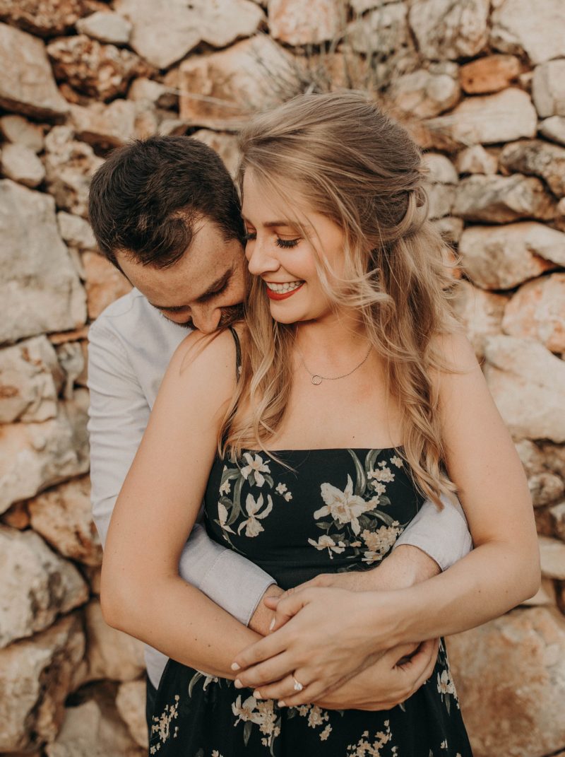 Rustic and Romantic Outdoor Engagement Session - Popped Blog